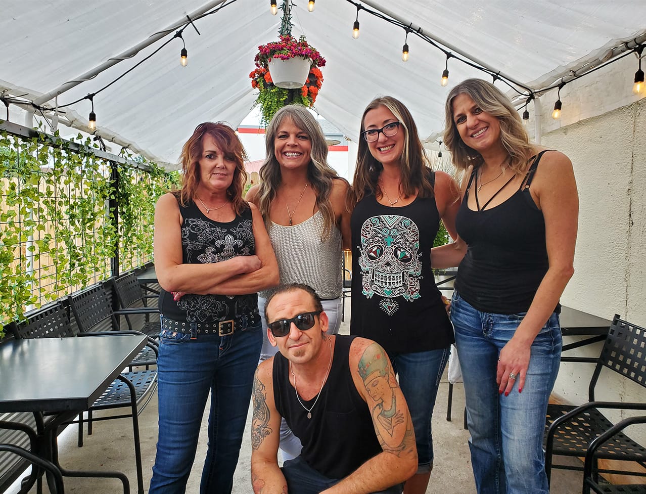 Home Page - Highline Lounge